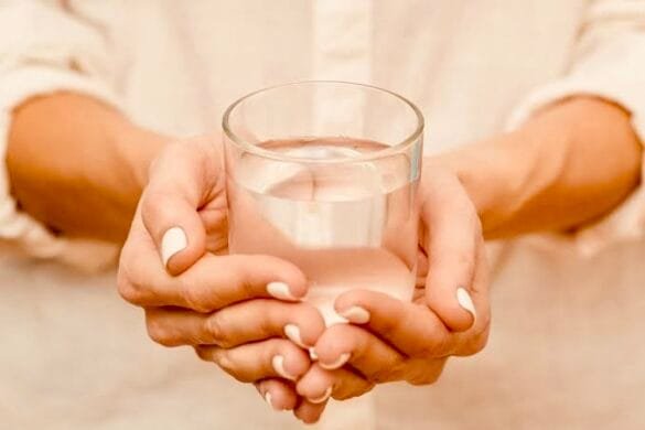 Benefits of Drinking Lukewarm Water - The Reporting Times